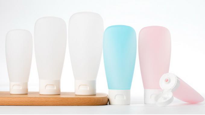 Small Silicone / Plastic Squeeze Tubes For Cosmetics Lightweight Easy ...